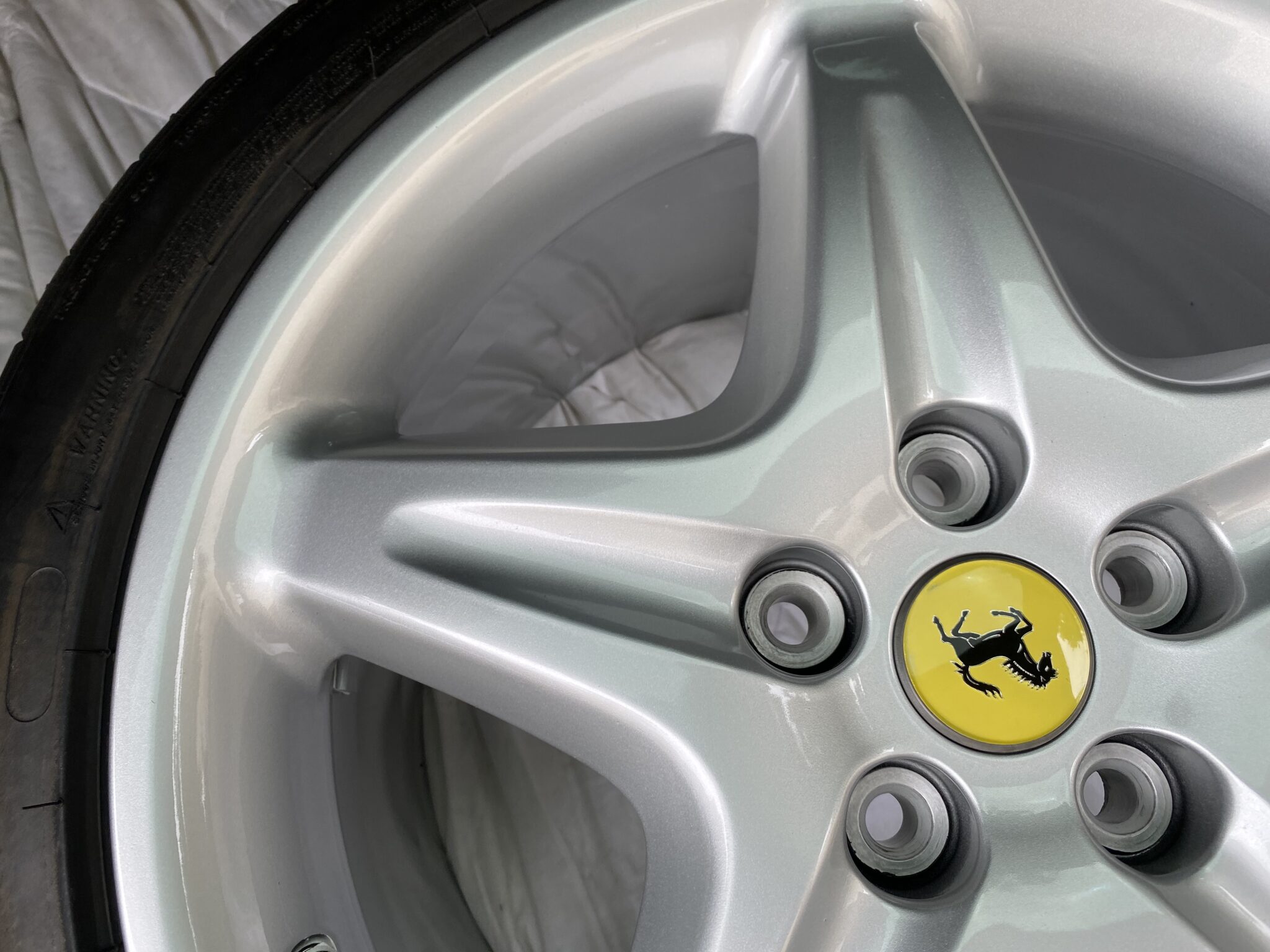 FERRARI Speedline Magnesium Wheel Restoration (INQUIRE) – Auto-Fanatic